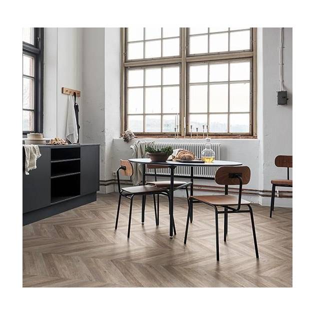 Novilon Viva - Warm Wood Vinyl | From £21.95 / sq. metre