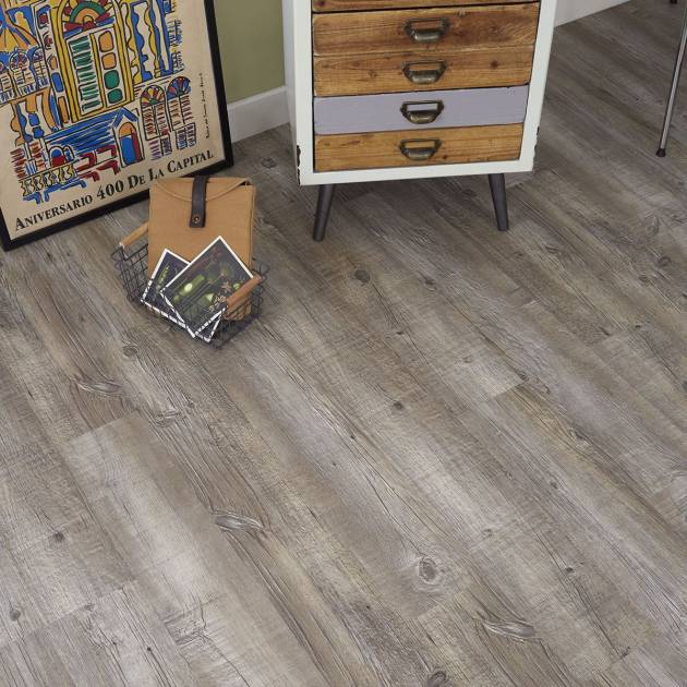 Signature Rustic Wood LVT by Remland | From £60.95 per pack